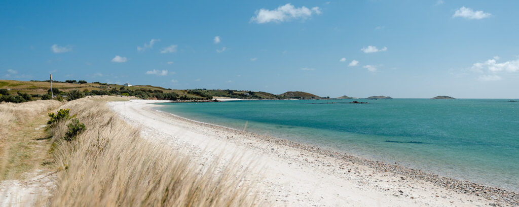 Celebrating the beauty of a wintery walk – Isles of Scilly Travel